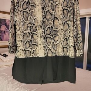 Peter Nygard | Tops | Peter Nygard Snake Print Blouse With Black Hem ...
